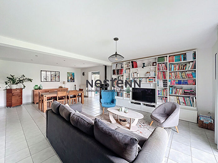 Maison à vendre - Biéville-Beuville - 8 pièces - 5 chambres