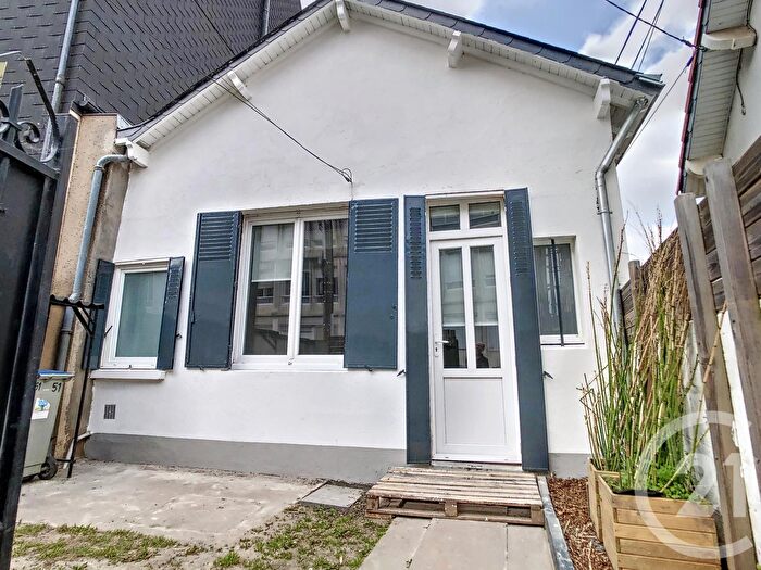 Nantes, Saint-Donatien, Tortière : Maison 2 pièces à louer