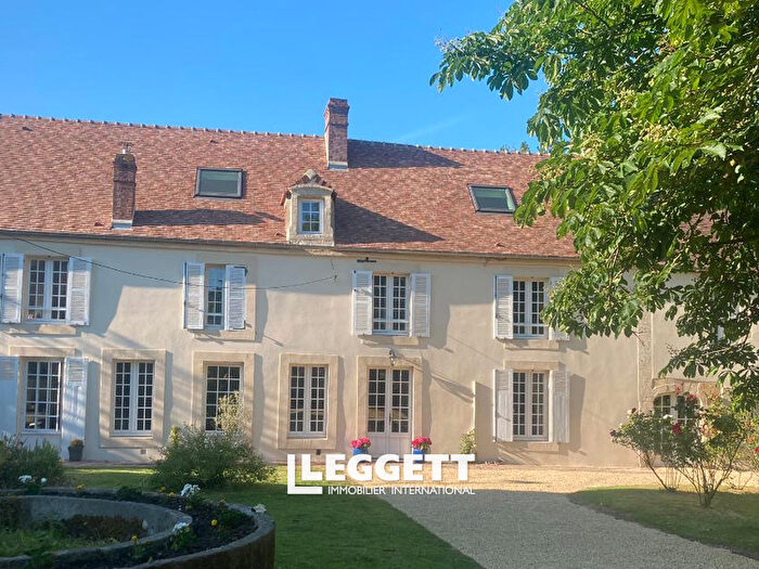 Maison 20 pièces à Moult, à vendre