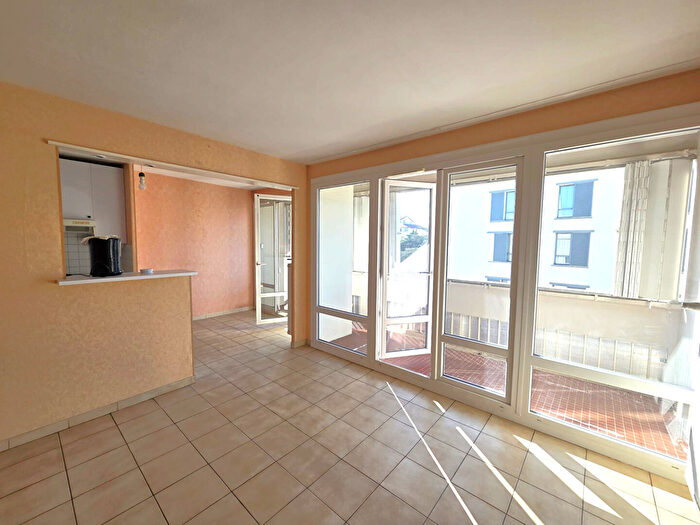 Lyon 8ème, La Plaine, Santy : Appartement 4 pièces à vendre