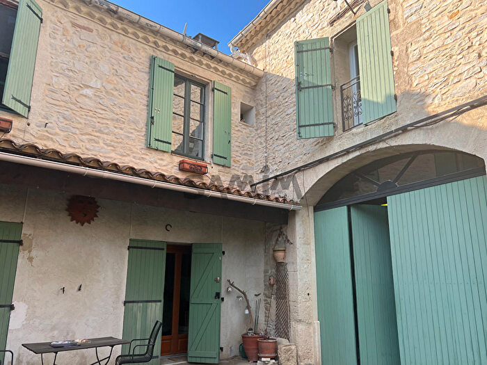 Maison à vendre - Calvisson - 6 pièces - 4 chambres