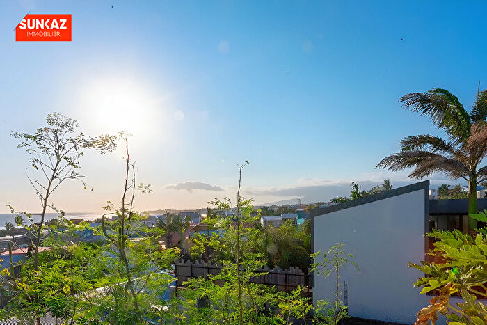 Maison à vendre - Saint-Pierre, Terre Sainte, Université - 4 pièces - 2 chambres