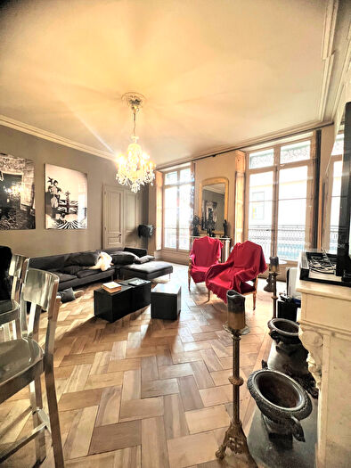 Grenoble, Centre-ville : Appartement 4 pièces à vendre