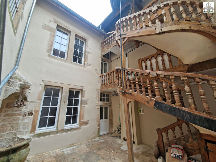 Appartement à vendre - Beaune, Centre-ville - 3 pièces - 2 chambres