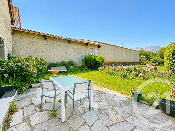 Saint-Bonnet-en-Champsaur, Bénévent-et-Charbillac - Maison 3 pièces à vendre