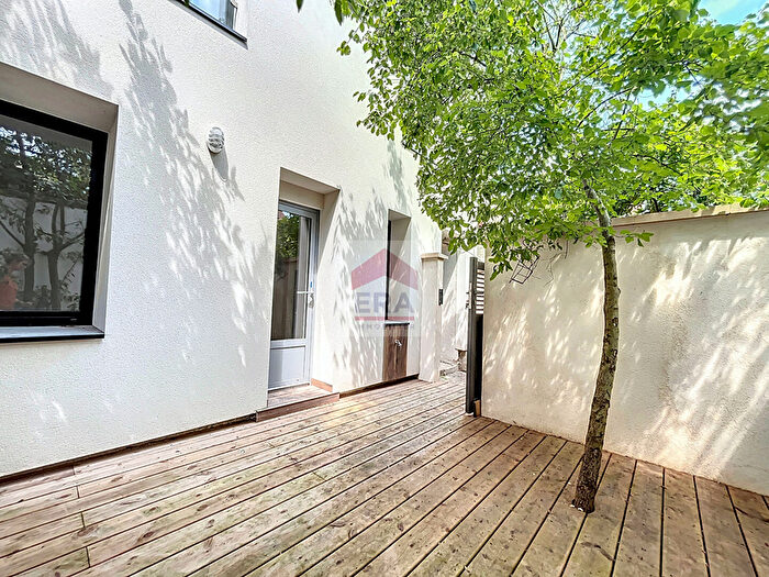 Maisons à vendre et appartements à louer - 1