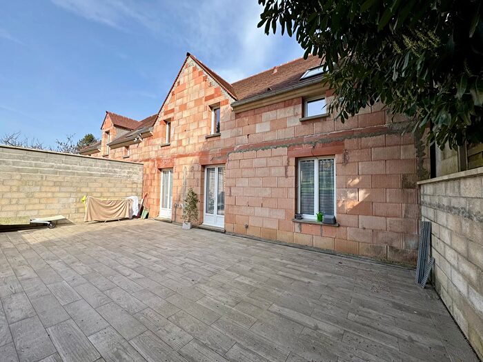 Maison à vendre - Ronquerolles - 6 pièces - 4 chambres