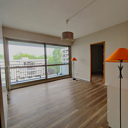 Appartement à vendre - Mérignac, Centre-ville - 3 pièces - 2 chambres