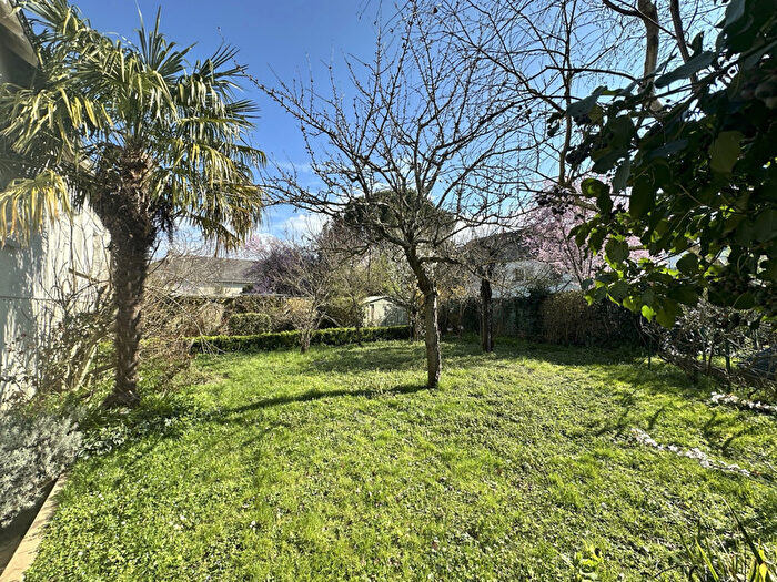 Maison à vendre - Avrillé, Centre-ville, Ternière - 7 pièces - 4 chambres