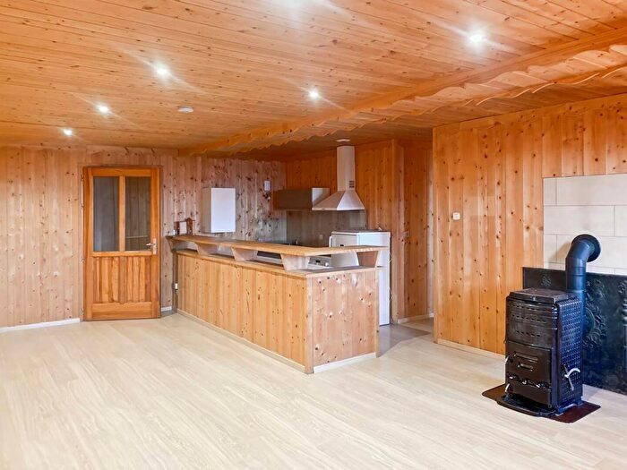 Appartement à louer - Doubs - 3 pièces - 2 chambres