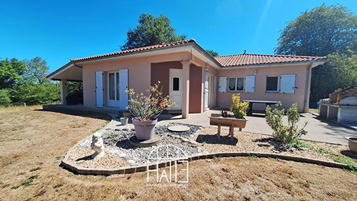 Maison 5 pièces à Chassenon, à vendre