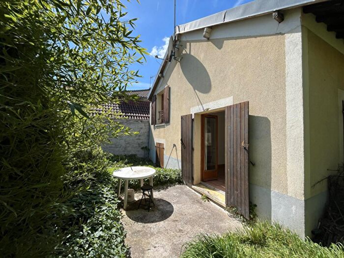 Maison 4 pièces à vendre - Mandres-les-Roses