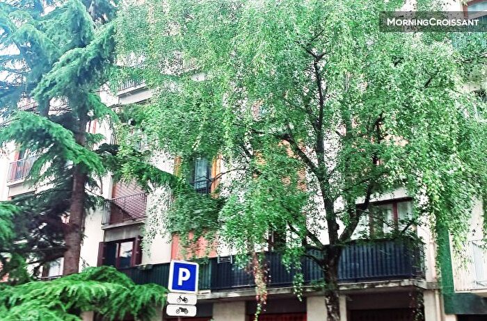 Appartement à louer - Paris e , Citroën, Boucicaut - 1 pièce