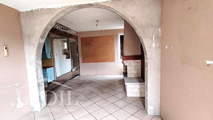 Maison 4 pièces à Vianne, à vendre