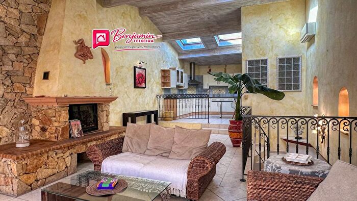 Maison à vendre - Fréjus, Centre-ville - 4 pièces - 3 chambres