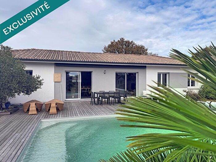 Maison 5 pièces à vendre à Le Barp