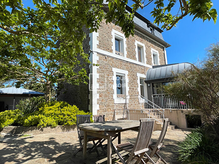 Maison à vendre - Saint-Malo, Rothéneuf, Le Pont - 9 pièces - 5 chambres