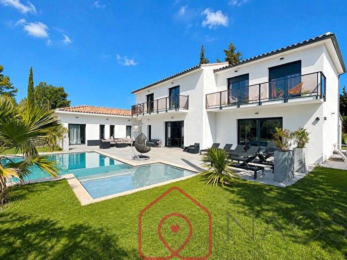 Le Beausset - Maison 8 pièces à vendre