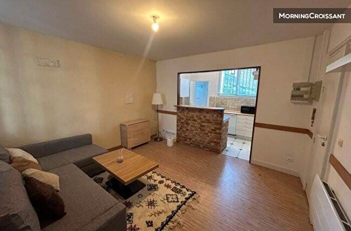 Appartement 1 pièce à Bleuzen, Vanves, à louer