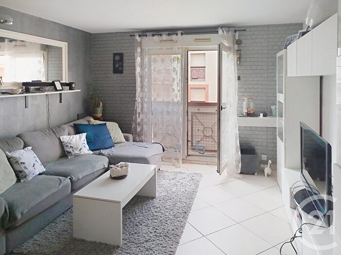 Appartement à vendre - Arpajon - 2 pièces - 1 chambre