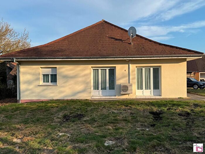 Maison à vendre - Hagenthal-le-Bas - 7 pièces - 5 chambres