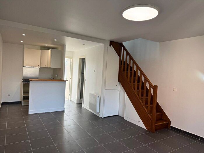 Appartement à louer - Bois Notre Dame, Pontault-Combault - 3 pièces - 2 chambres