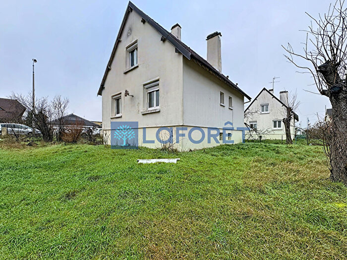 Maison à louer - Saint-Aubin-lès-Elbeuf - 4 pièces - 3 chambres