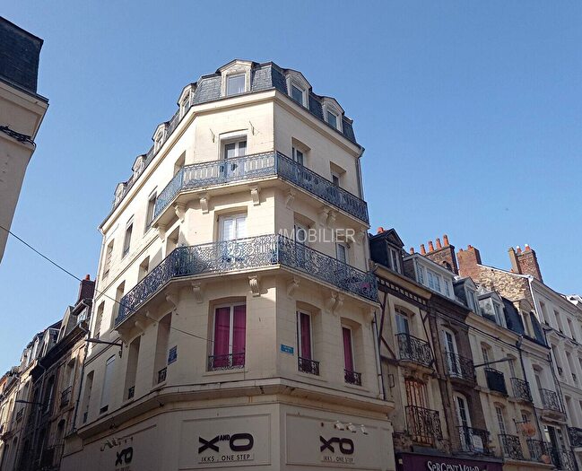 Appartement à louer - Front de Mer-Plage de Dieppe - 2 pièces - 1 chambre