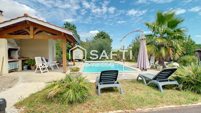 Maison 6 pièces à Cadillac, à vendre