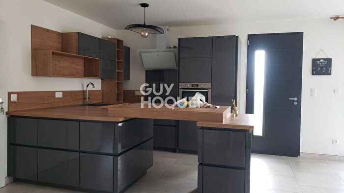 Maison à louer - Chaillevette - 3 pièces - 2 chambres