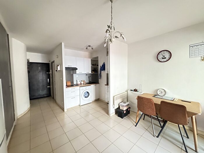 Appartement à vendre - Sète, Centre-ville - 2 pièces - 1 chambre