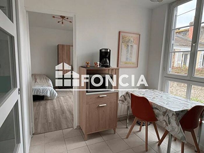 Appartement à louer - Bourgogne-Châtelet, Orléans - 1 pièce