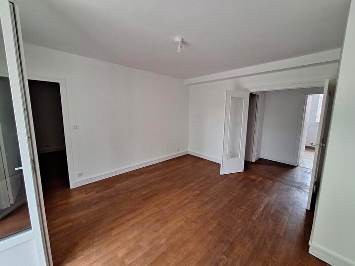 Appartement à louer - Dijon, Voltaire, Champmaillot - 3 pièces - 2 chambres