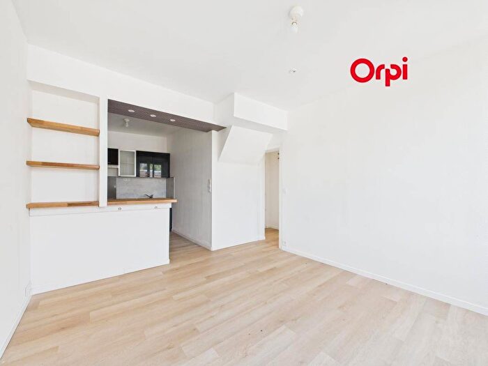 Appartement à louer - Brionne - 2 pièces - 1 chambre