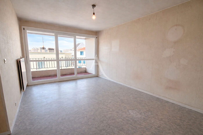 Appartement à vendre - Pau, Centre-ville - 2 pièces - 1 chambre