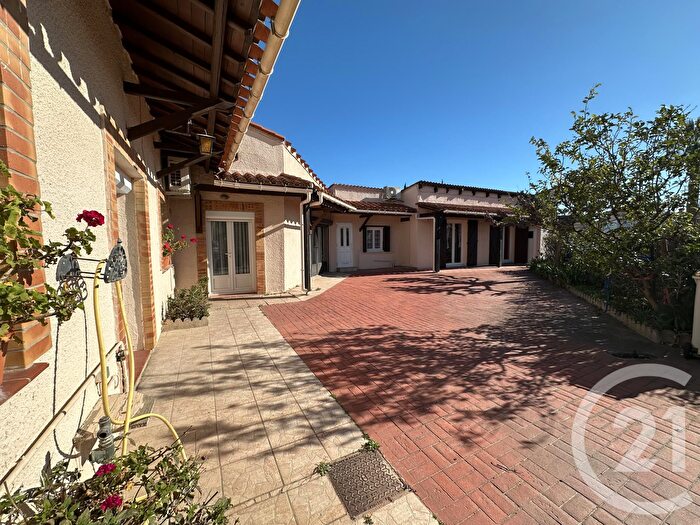 Maison à vendre - Palau-del-Vidre - 11 pièces - 9 chambres