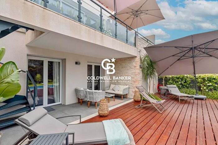 Sainte-Maxime, Sémaphore, Nartelle : Maison 4 pièces à vendre