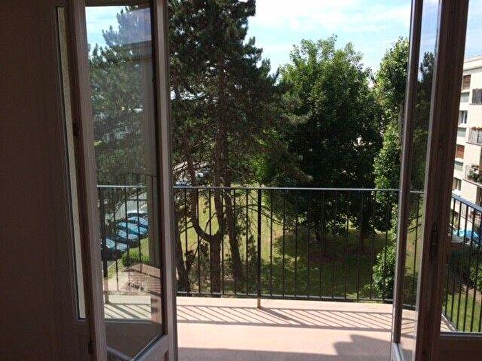 Village, Le Chesnay-Rocquencourt - Appartement 4 pièces à louer