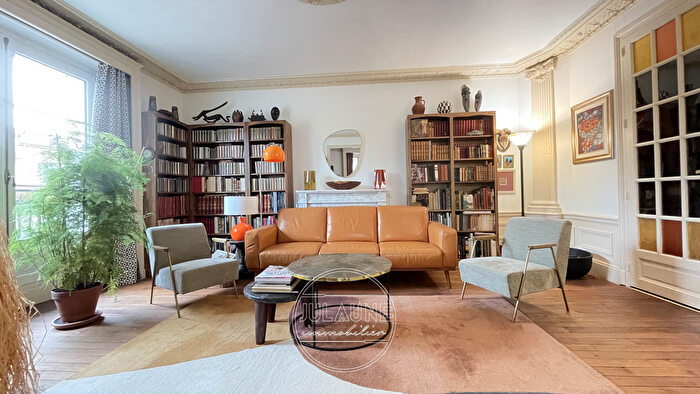 Appartement à vendre - Limoges, Centre-ville, Hôtel de Ville, Emailleurs - 5 pièces - 3 chambres