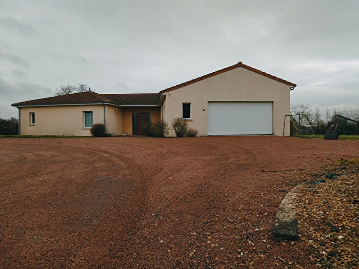 Maison à vendre - Chemillé - 6 pièces - 4 chambres