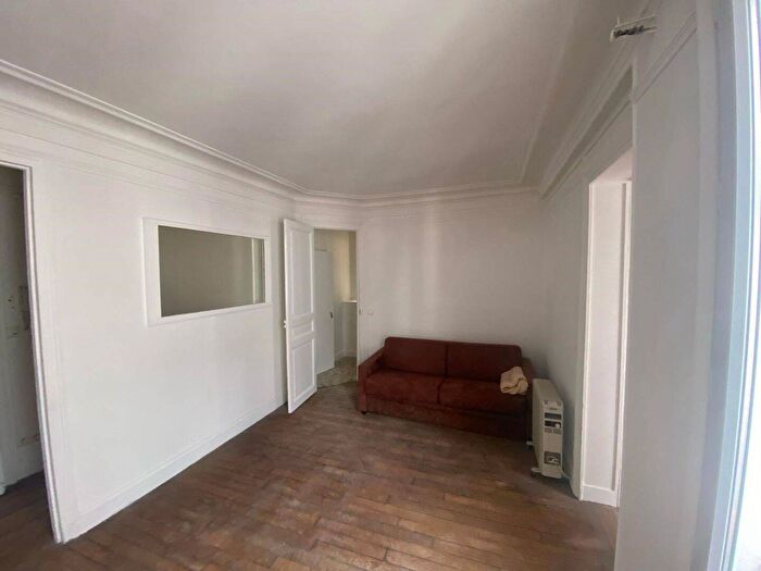 Appartement à louer - Mederic, La Garenne-Colombes - 2 pièces