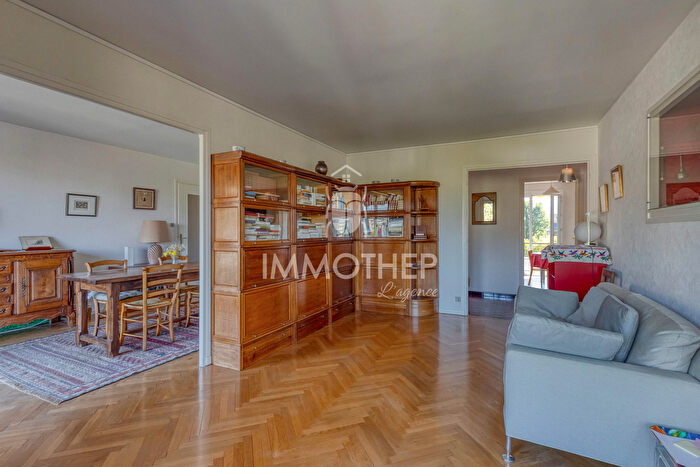 Meylan, Ayguinards, Plaine Fleurie : Appartement 5 pièces à vendre