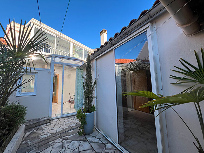 Maison à vendre - Fouras - 6 pièces - 3 chambres