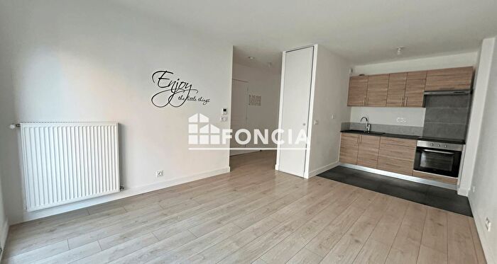 Appartement à vendre - Lucé, Centre-ville - 2 pièces - 1 chambre