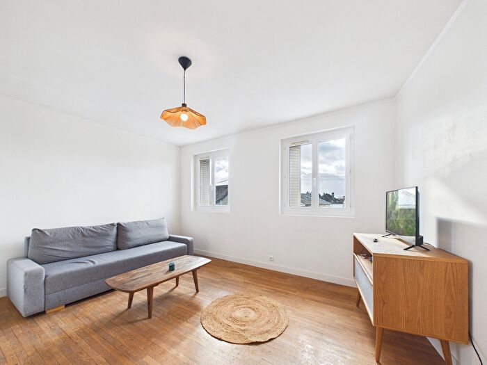 Appartement à vendre - Troyes, Trevois, Croncels - 3 pièces - 2 chambres