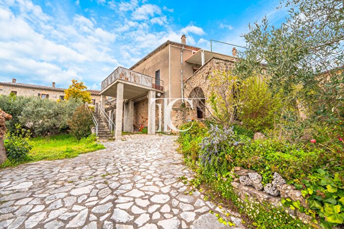 Maison 5 pièces à Saint-Paul-le-Jeune, à vendre