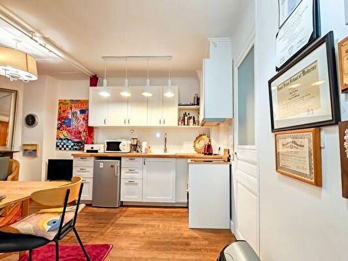 Montmartre, Paris 18ème arrondissement - Appartement 1 pièce à louer