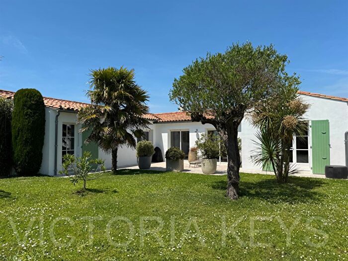 Maison à vendre - Sainte-Marie-de-Ré - 6 pièces - 3 chambres