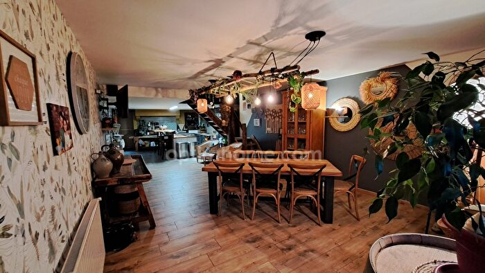 Maison à vendre - Chargey-lès-Port - 7 pièces - 3 chambres