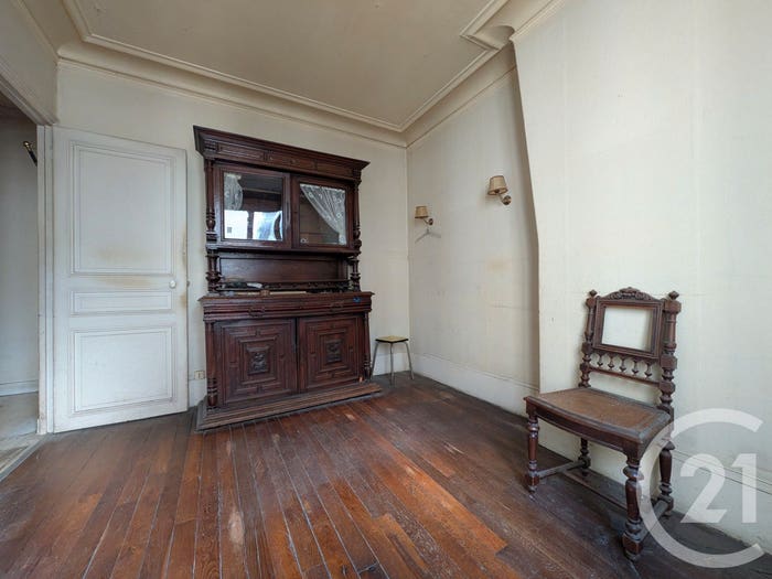 Appartement 2 pièces à Paris 17ème, Porte de Clichy, à vendre